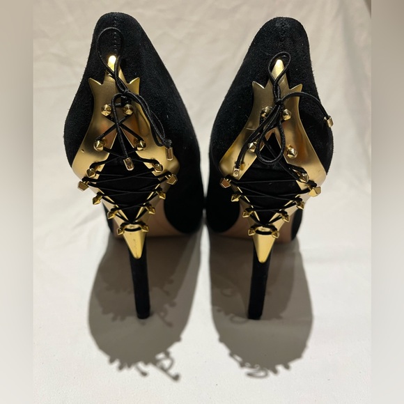 Sam Edelman | Shoes | Sam Edelman Black Suede Pumps W Laced Gold ...
